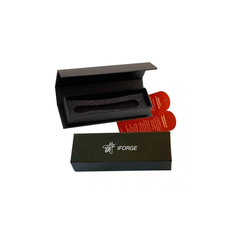 French knife with basque cross embedded on the handle laguiole